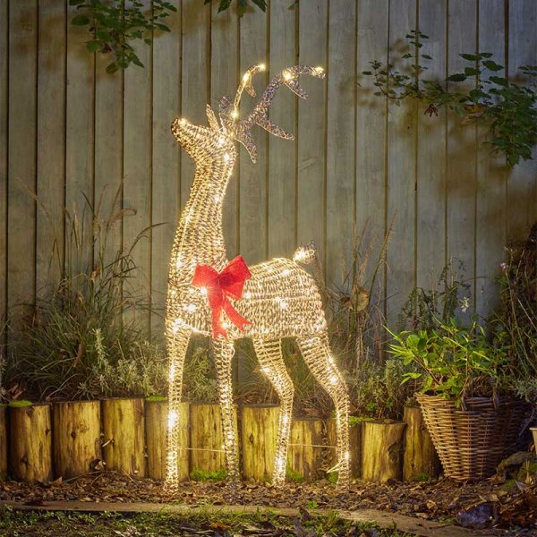 Giant Gold GlitterTwist Reindeer 115cm – Southwood Garden Centre
