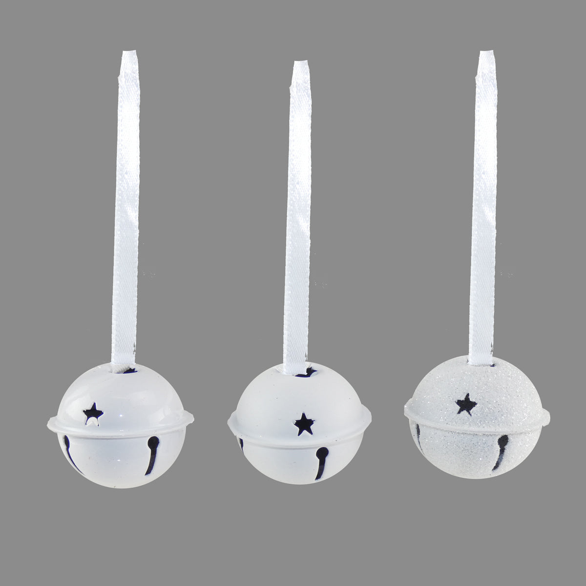 White Bell Hangers - Pack of 3 - 4cm – Southwood Garden Centre