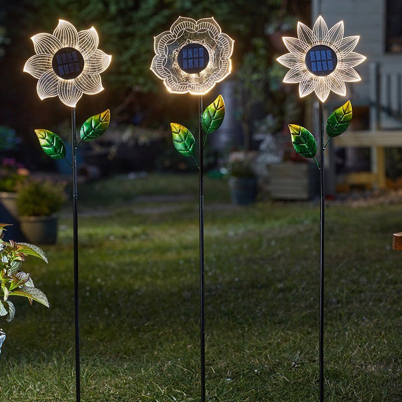 Smart Solar - BloomLine Warm White Flower Stake Light - Solar Powered ...