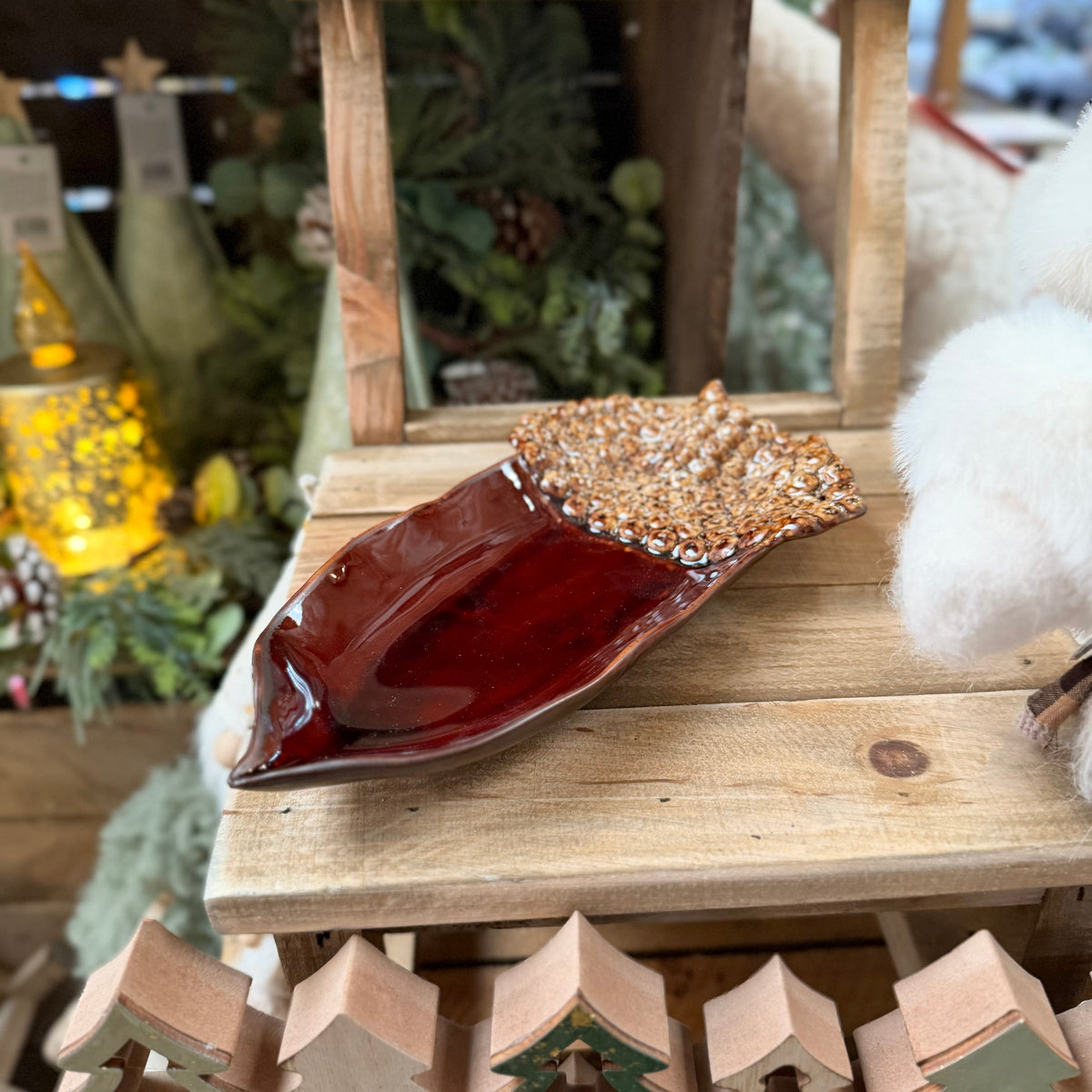 Ceramic Ombre Acorn Decorative Plate – Southwood Garden Centre