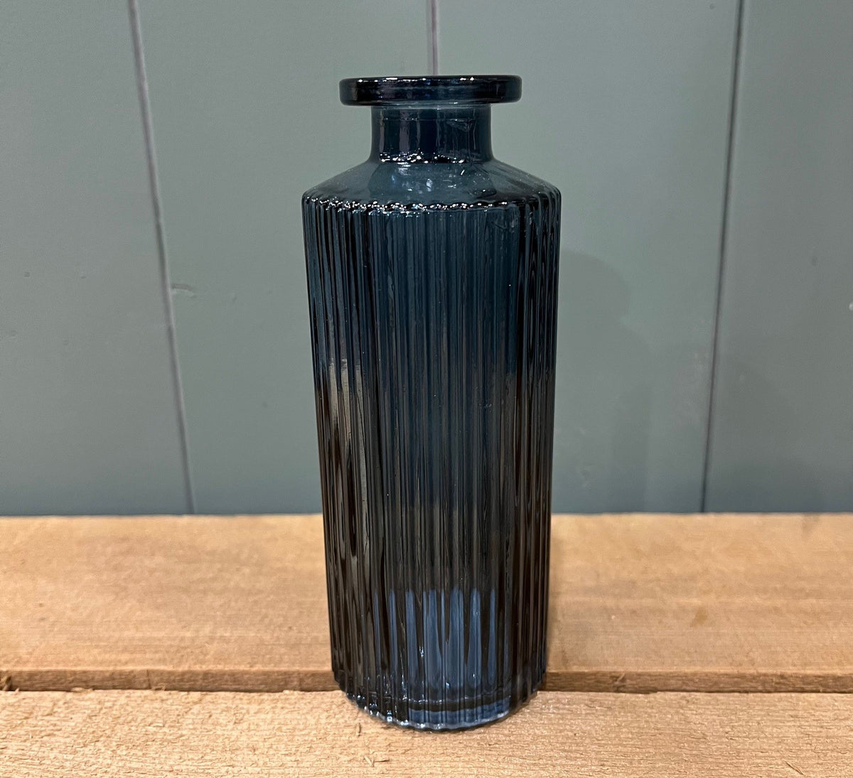 Tall Blue Glass Ribbed Bottle Vase - 13.2cm – Southwood Garden Centre