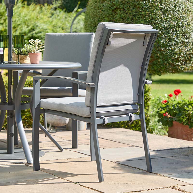 Leisure Grow - Turin Aluminium 4 Seat Dining Set with 2.5m Parasol - G ...