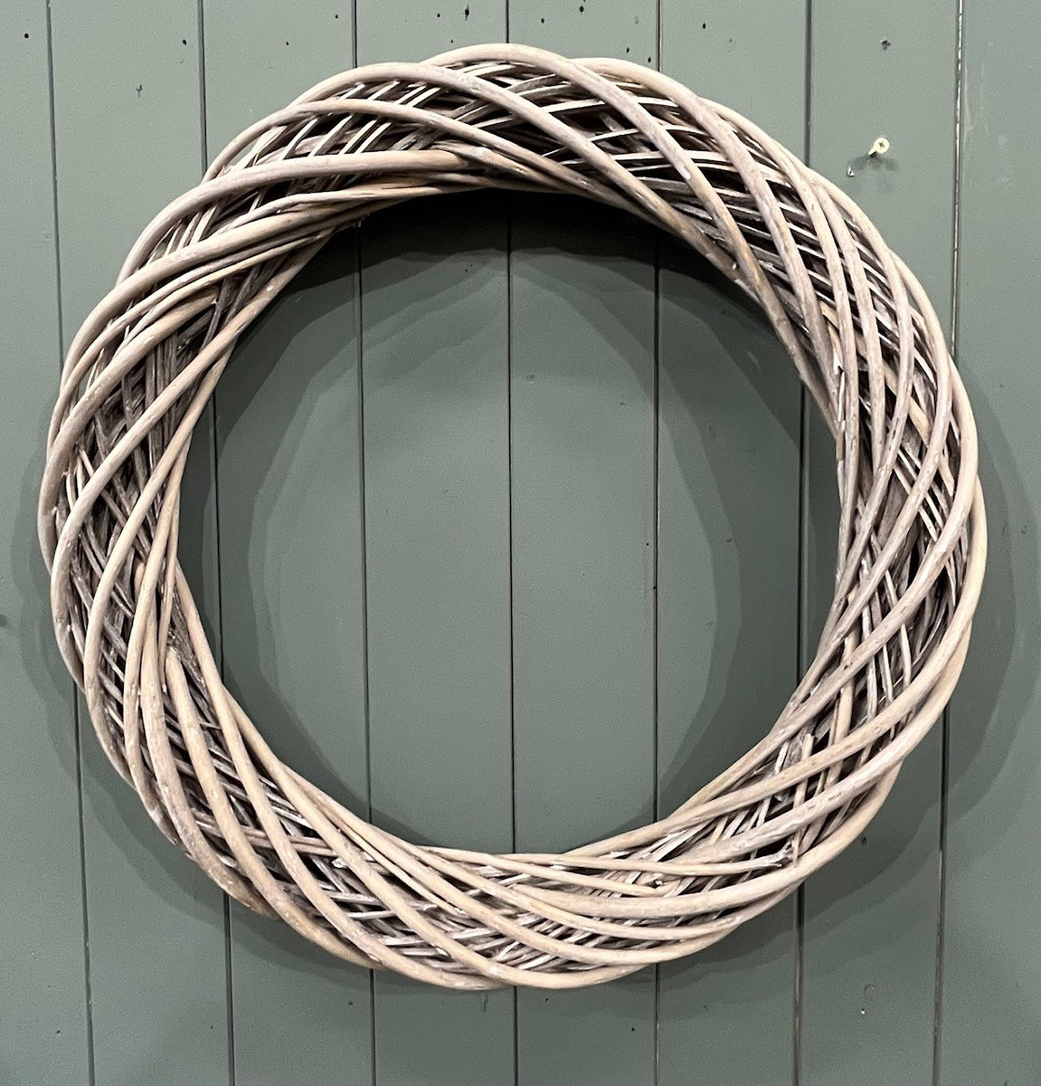 Grey Round Thick Willow Wreath 50cm – Southwood Garden Centre