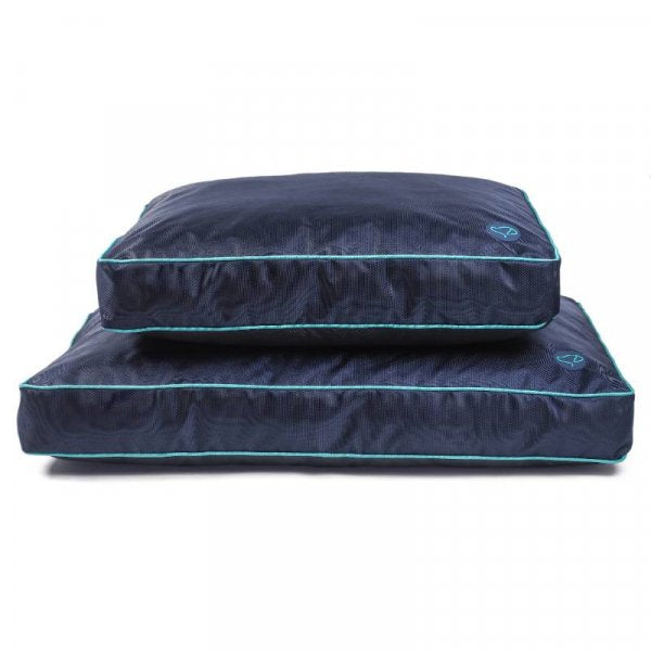 Uber-Activ Gusset Mattress Dog Bed – Southwood Garden Centre