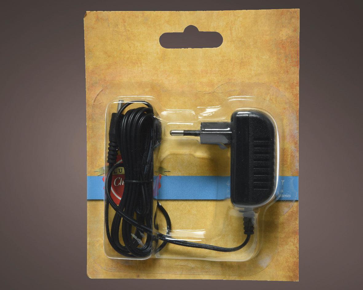 Lumineo Christmas Village Transformer - UK – Southwood Garden Centre