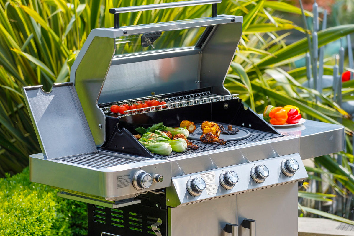 Grillstream Gourmet 4 Burner Barbecue / BBQ Gas Powered Hybrid with Si ...