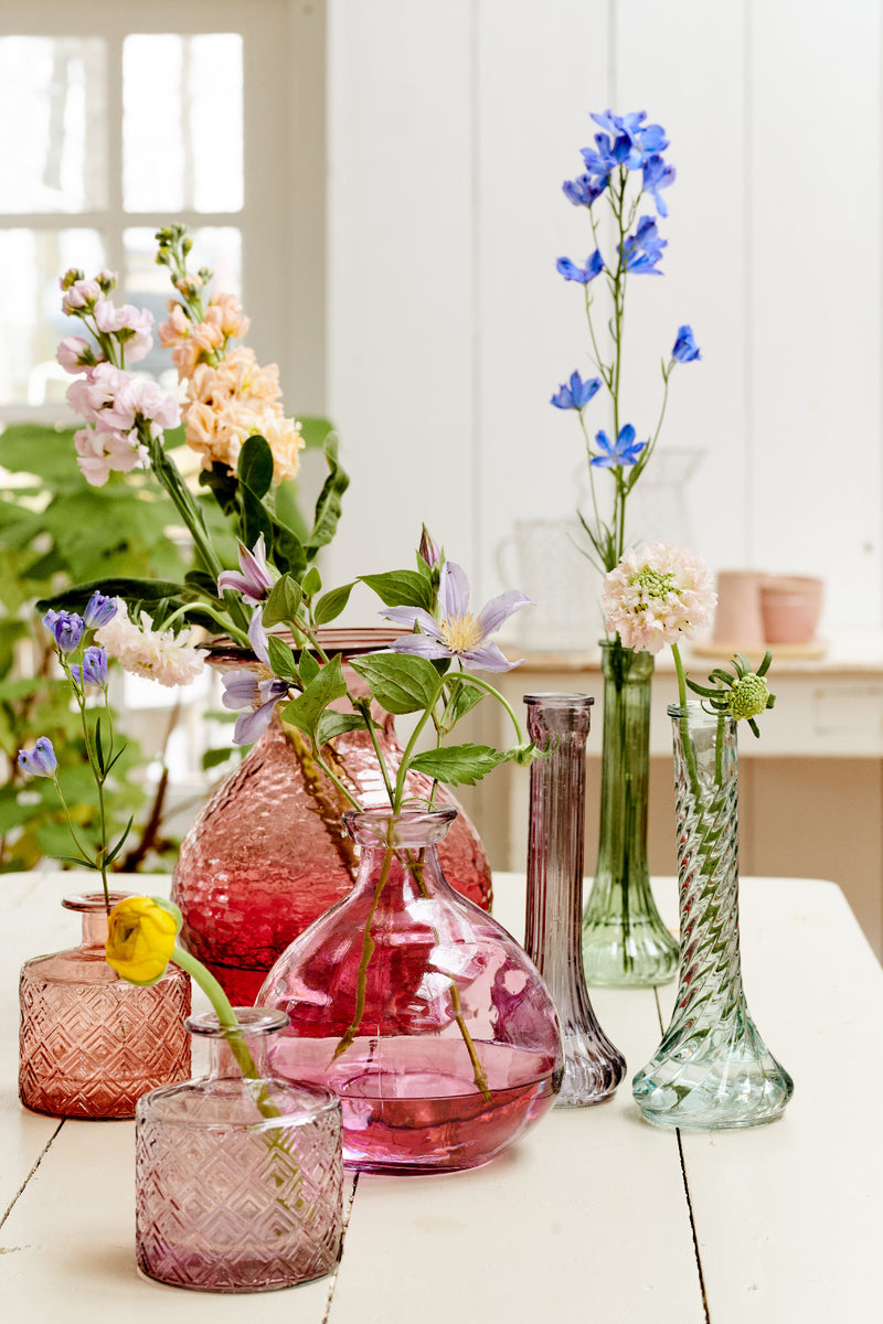 Textured Criss Cross Recycled Glass Vase - 12cm – Southwood Garden Centre