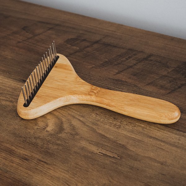 Zoon Dog Grooming Wide Tooth Rotating Comb – Southwood Garden Centre