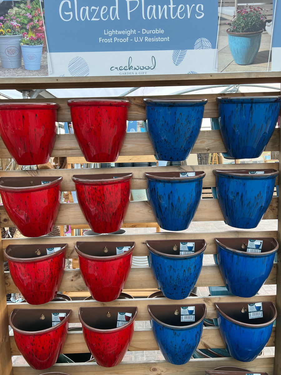 Blenheim Running Glaze Wall Plant Pot – Southwood Garden Centre